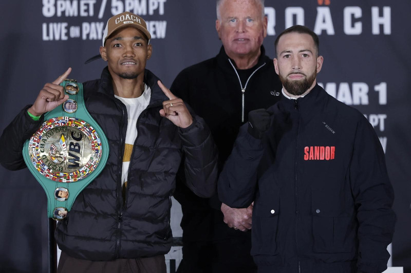 Alberto Puello defiende este sábado su título mundial ante Sandor Martín