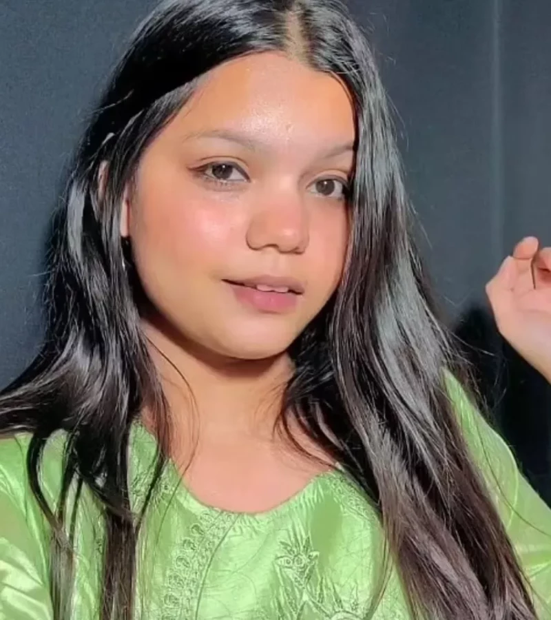 Influencer Misha Agrawal muere dos días antes de cumplir 25 años