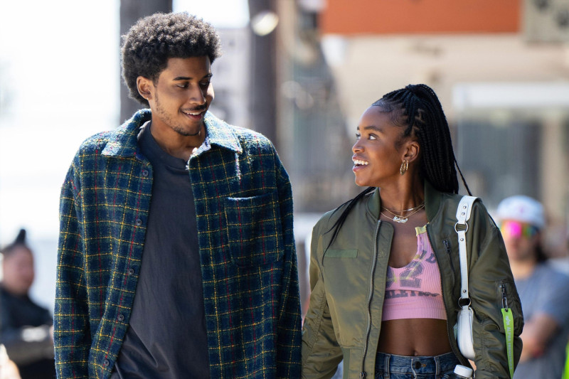 En "Forever" Netflix reinventa una historia de amor de adolescentes ...