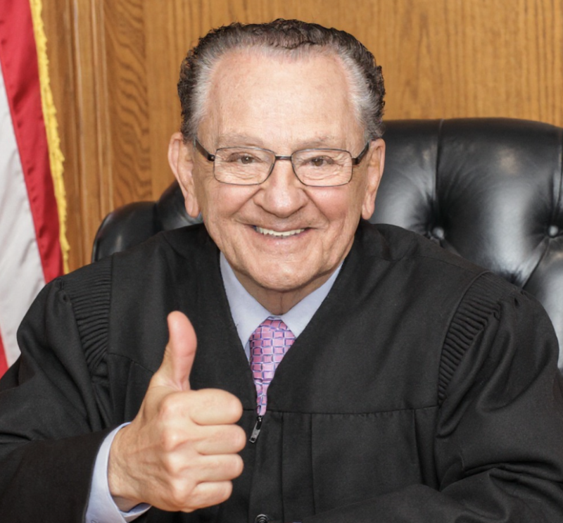 Muere Frank Caprio "el juez más amable de los Estados Unidos"