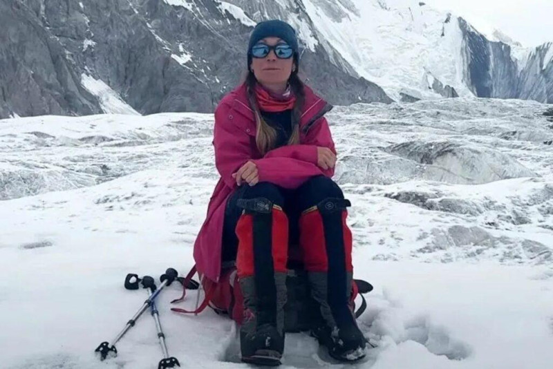 ¿Qué ha pasado con la alpinista rusa Natalia Nagovitsina, que lleva semanas atrapada en el Pico ...