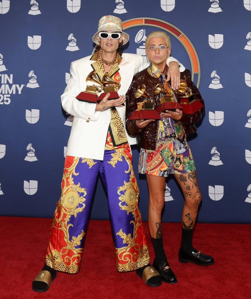Latin Grammy 2025: Ca7riel y Paco Amoroso celebran su triunfo con un ...