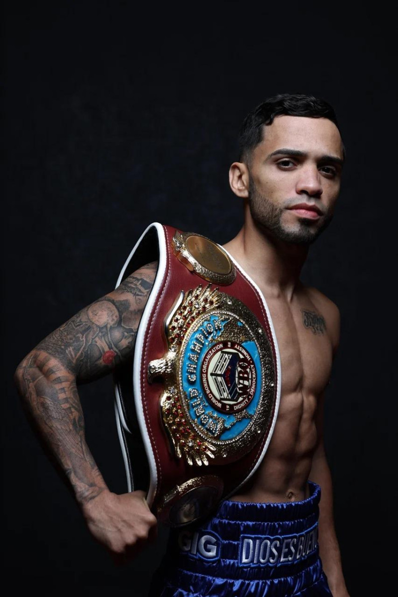 El púgil puertorriqueño Oscar Collazo ficha con la agencia Rimas Sports ...