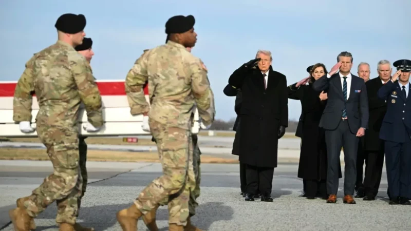 EEUU bombardea de nuevo a ISIS en Siria tras la muerte de tres ...