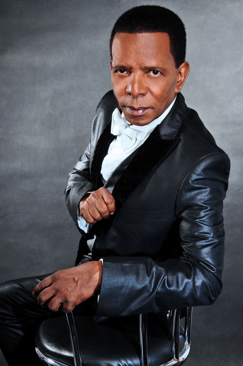 Víctor Waill expande su salsa