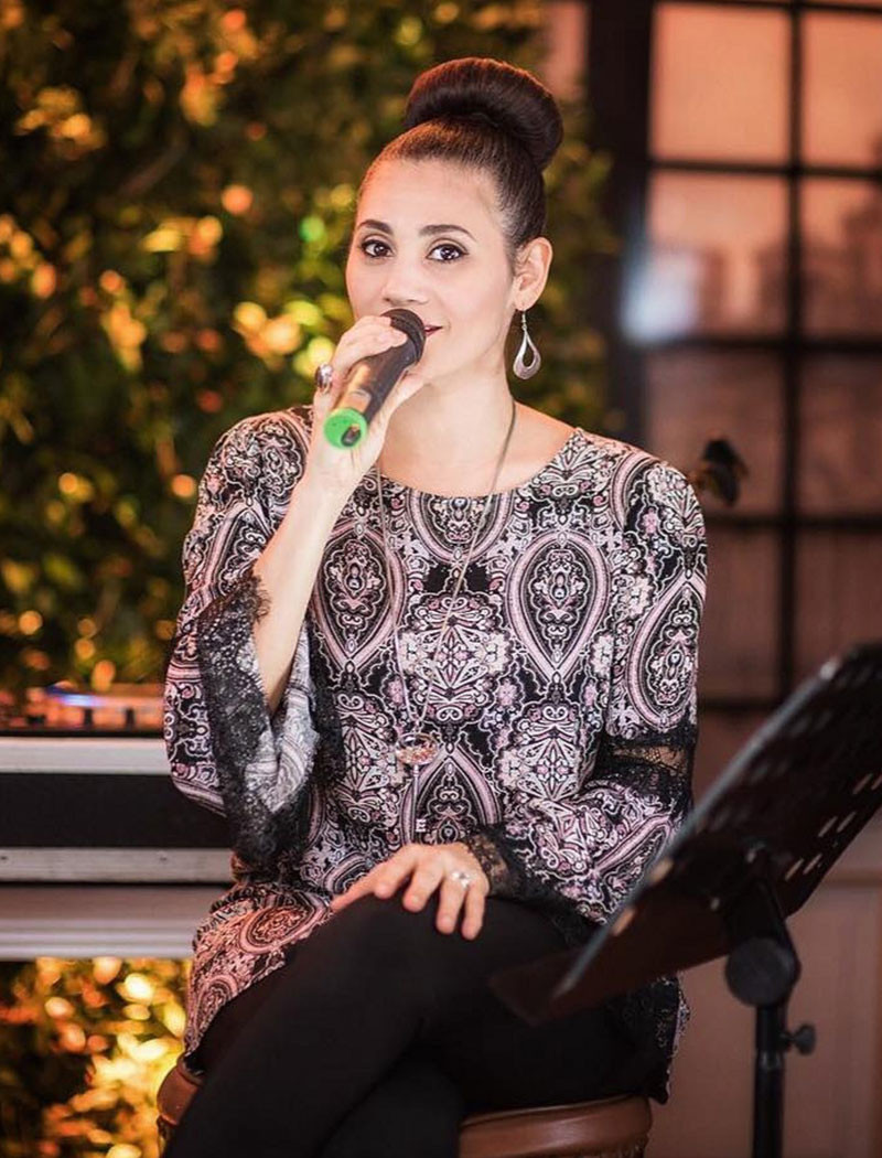 Carolina Rivas estrena canción