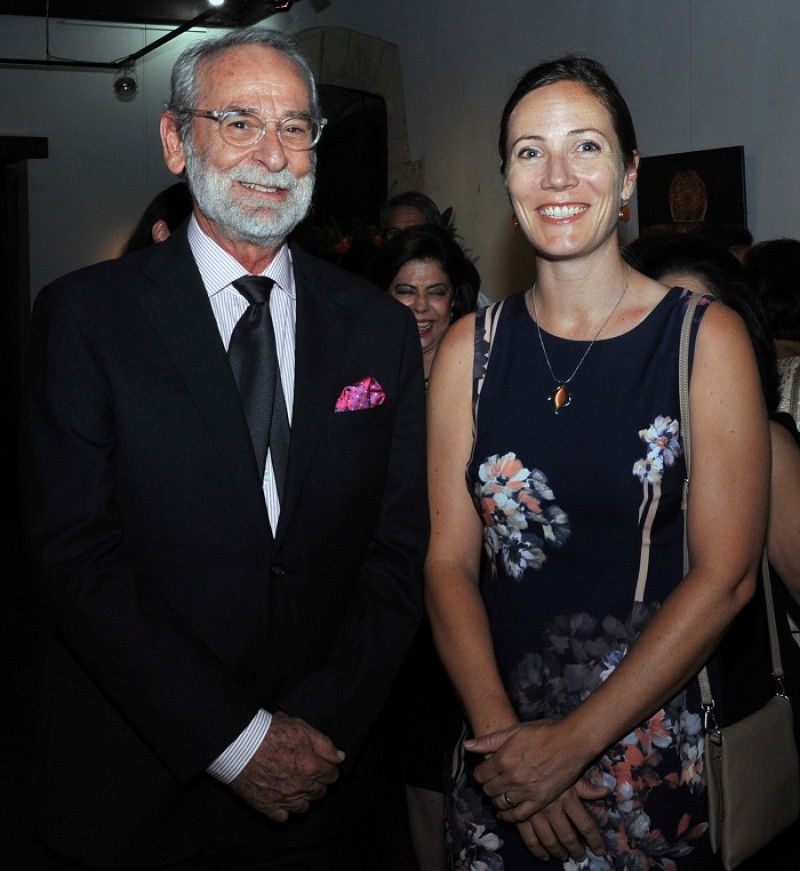 Un brindis por la independencia de Ecuador