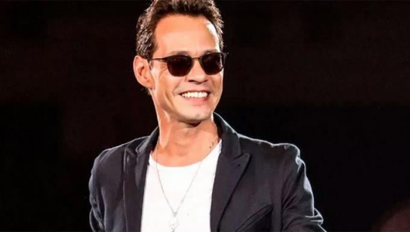 Marc Anthony adquiere un equipo de botes de carreras eléctricos del ...