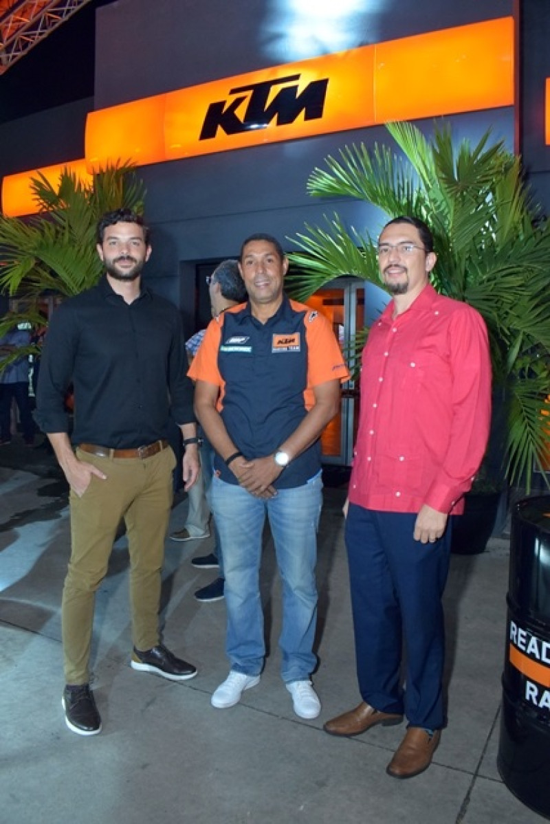 KTM inaugura nueva tienda en Santo Domingo