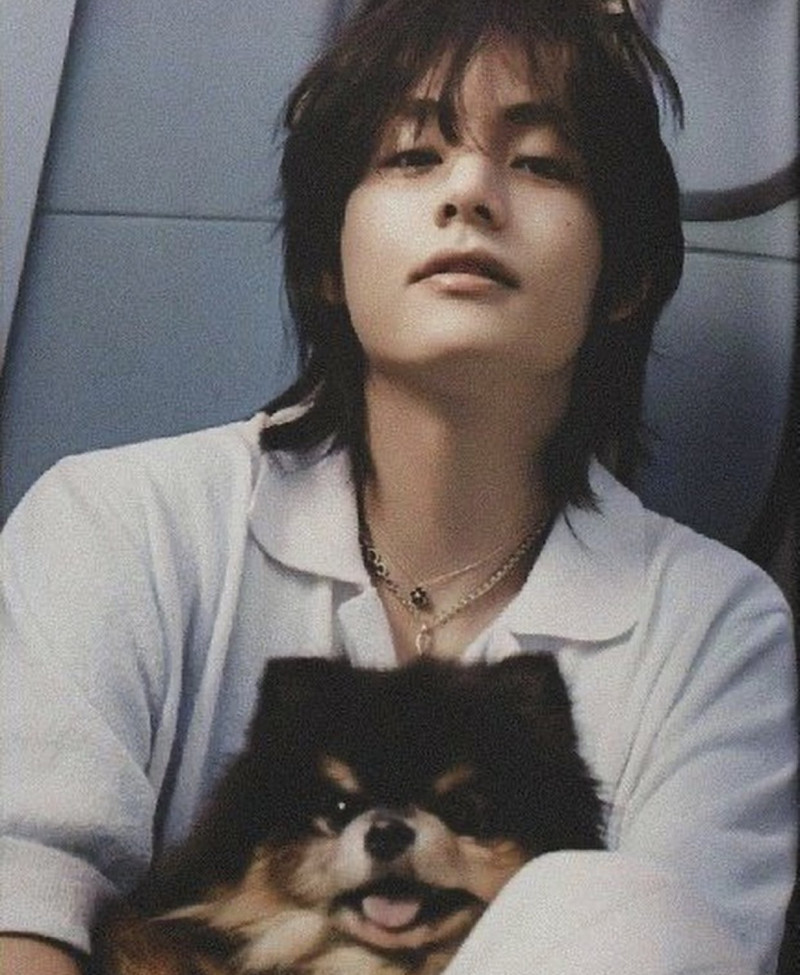 "V" de BTS lanzará "Layover", su primer álbum en solitario