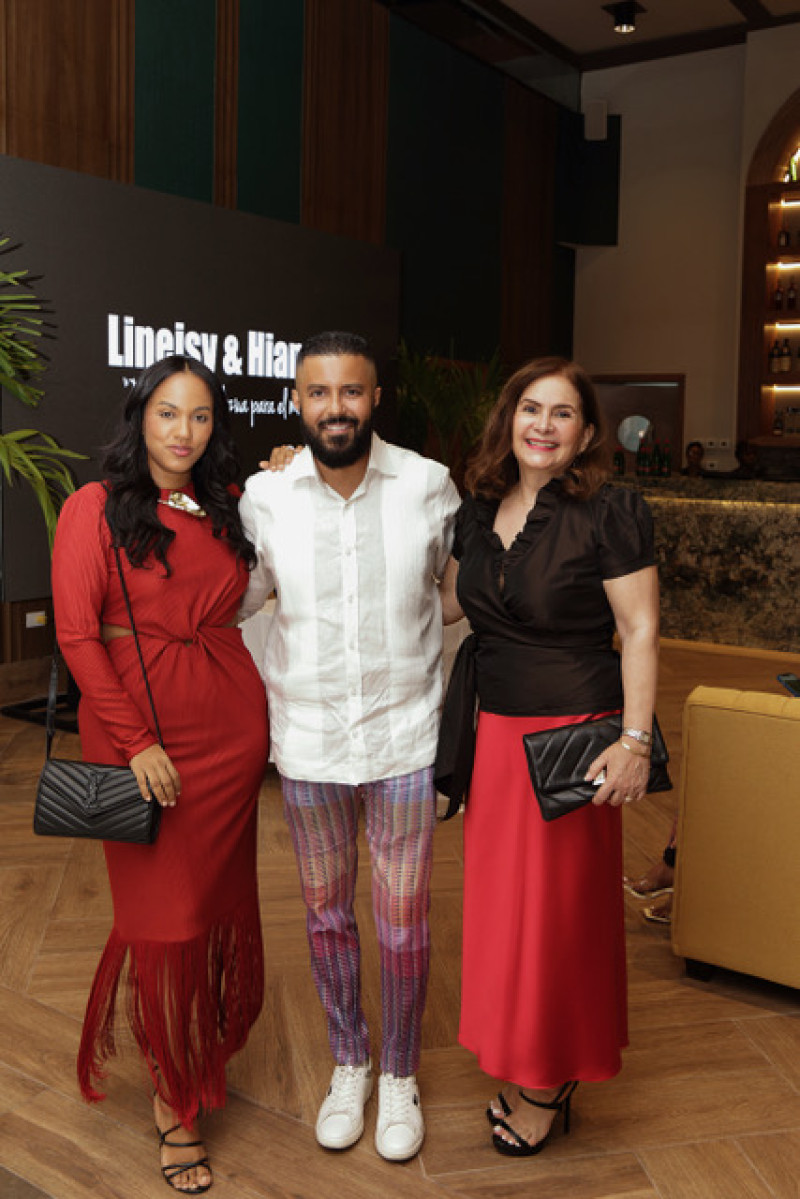 Un coctel para celebrar una década de éxitos