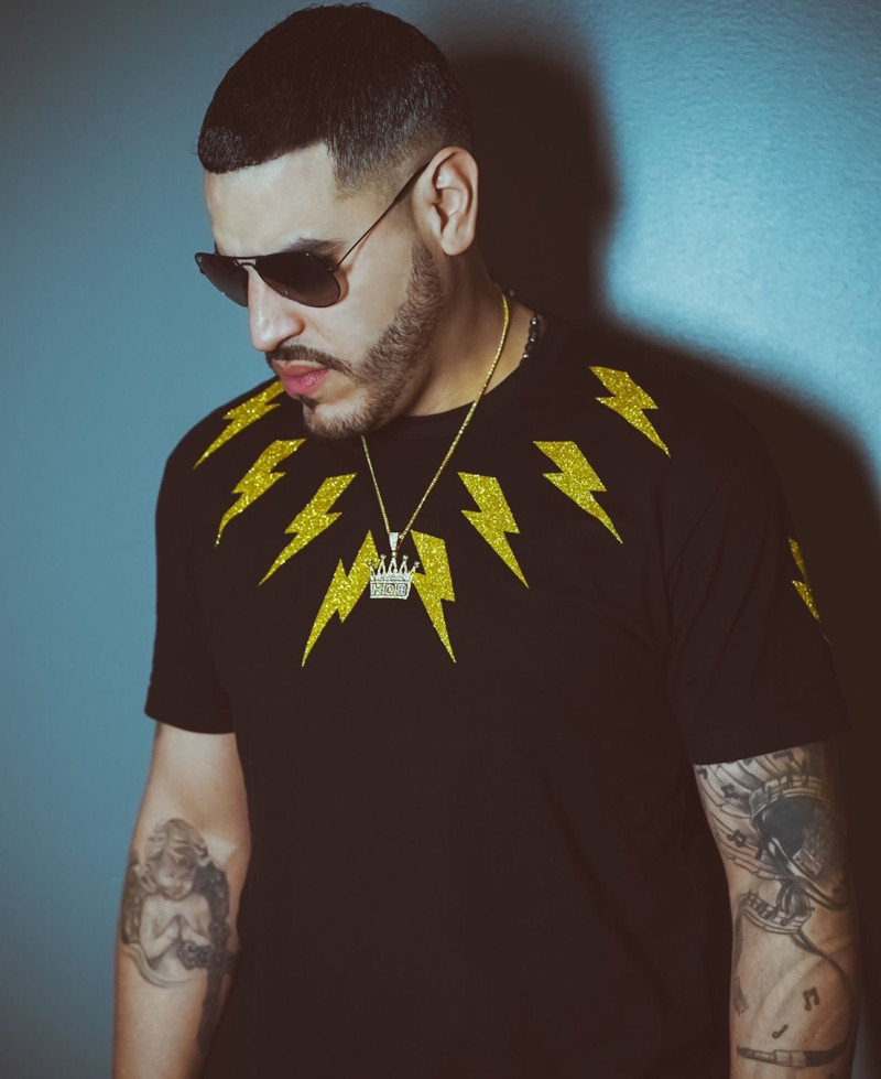 Max Santos se reactiva, graba tema junto al Real Soprano