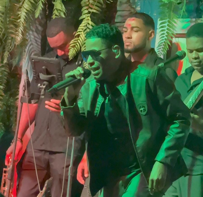 Periodista y bachatero: Norby Montero acapara titulares al ofrecer su ...