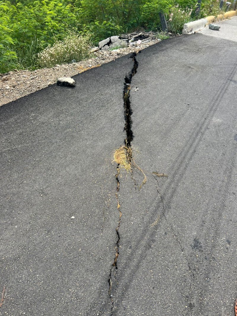 Grieta en carretera Navarrete-Puerto Plata amenaza con colapsar vía ...