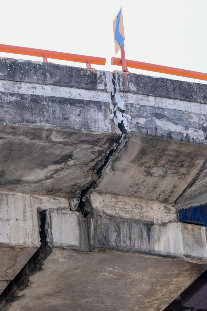 Junta del elevado Churchill con Kennedy alerta a usuarios