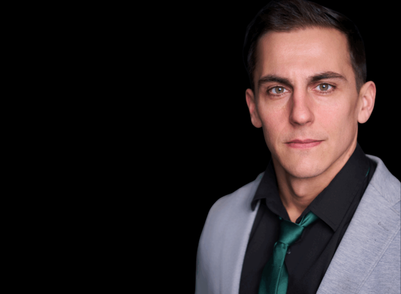 Actor Adam Turck murió tras recibir un disparo cuando intentaba salvar ...