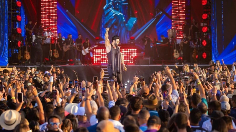 Popular cantante brasileño Gusttavo Lima le hace un guiño a la bachata ...