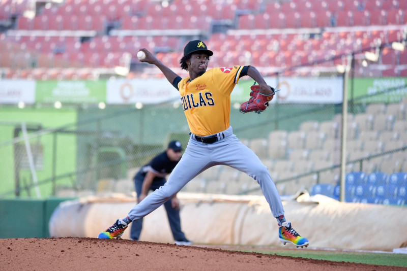Jorge Tavárez abrirá el primer juego de las Águilas en el round robin