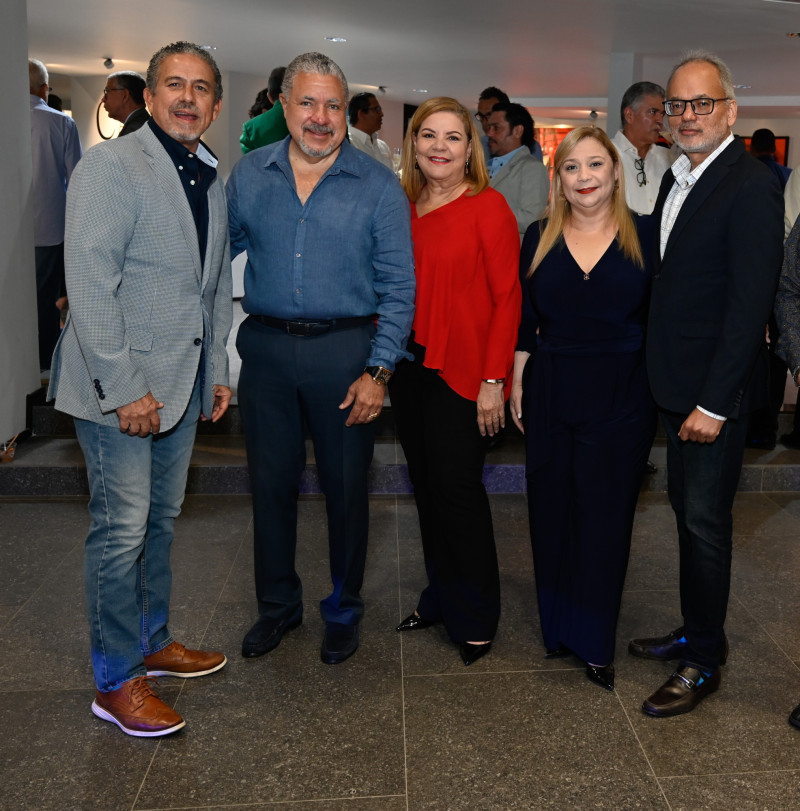 Museo Autozama Mercedes-Benz inaugura exposición