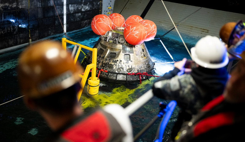 Tras Artemis II, la NASA recurre a Musk y Bezos para alunizar en 2028