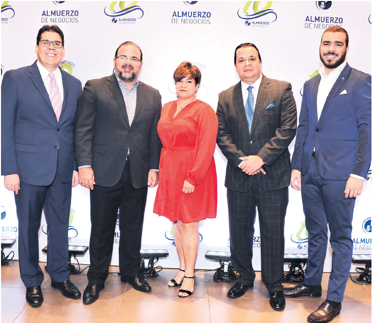 José Luis Ravelo, Claudio Hirujo, Erika Valenzuela, Rafael Fernández y ...