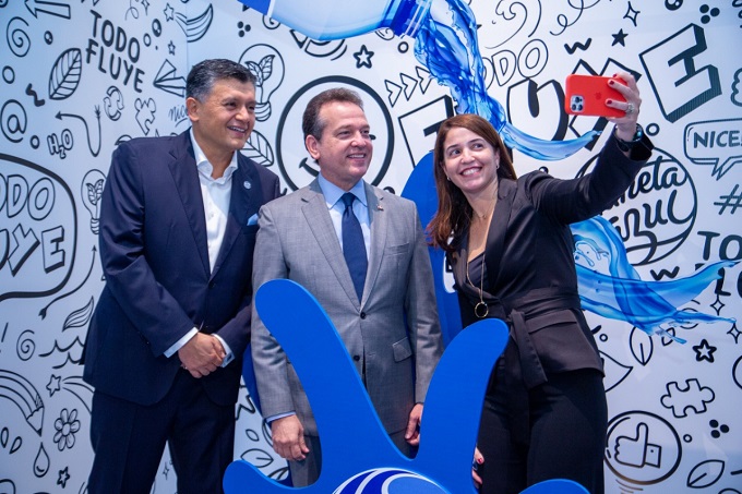 La nueva imagen de agua Planeta Azul