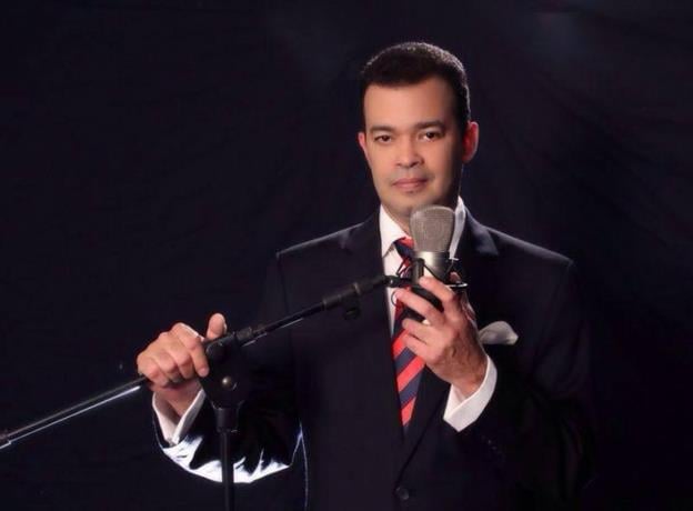 Muere Alex Bueno, una de las voces más melódicas del merengue y la bachata