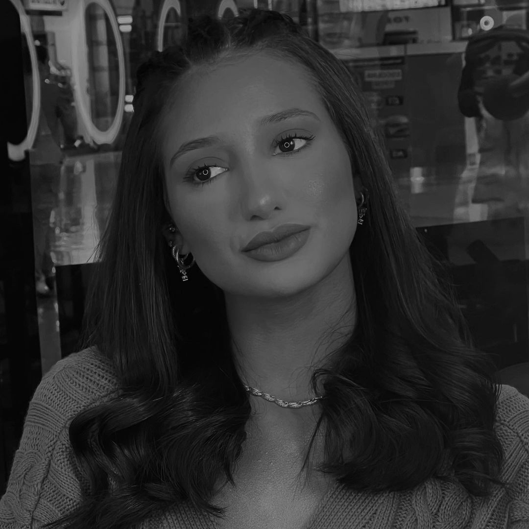 Muere a los 19 años influencer brasileña María Sofía Valim tras trasplante de hígado