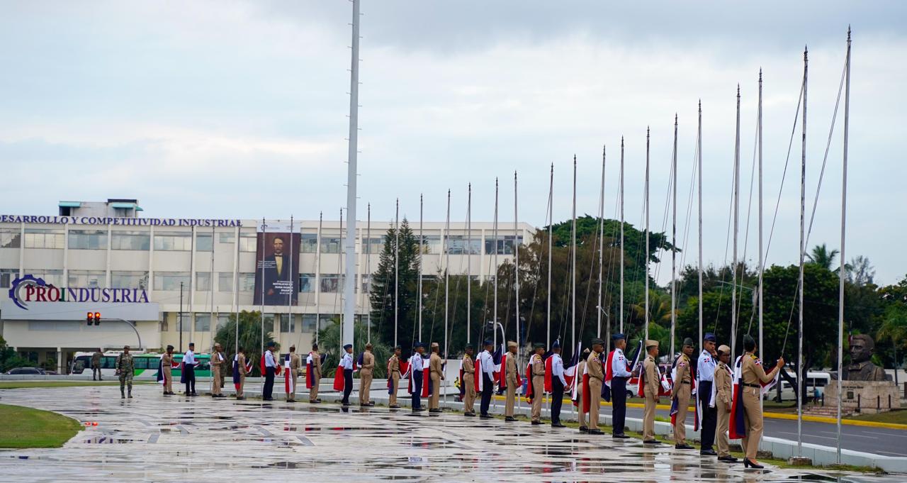 Realizan "Ceremonial en Homenaje a la Bandera e inició del Mes de la ...