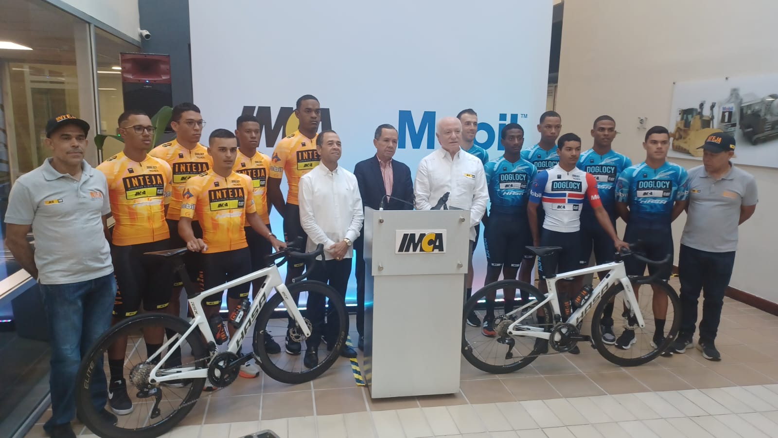 Inteja-Imca presenta sus equipos Doglocy para la edición 45 de la ...