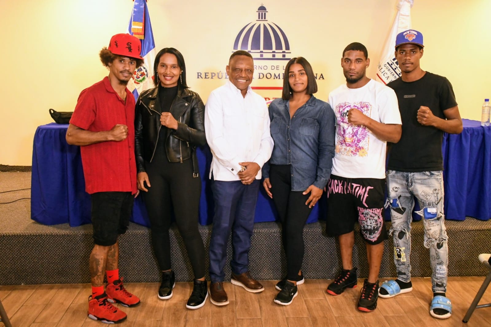 La dominicana Claribel Mena expondrá faja AMB ante colombiana Palmera