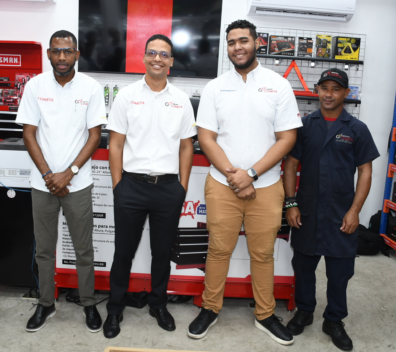 Grupo Cometa estrena un centro expreso