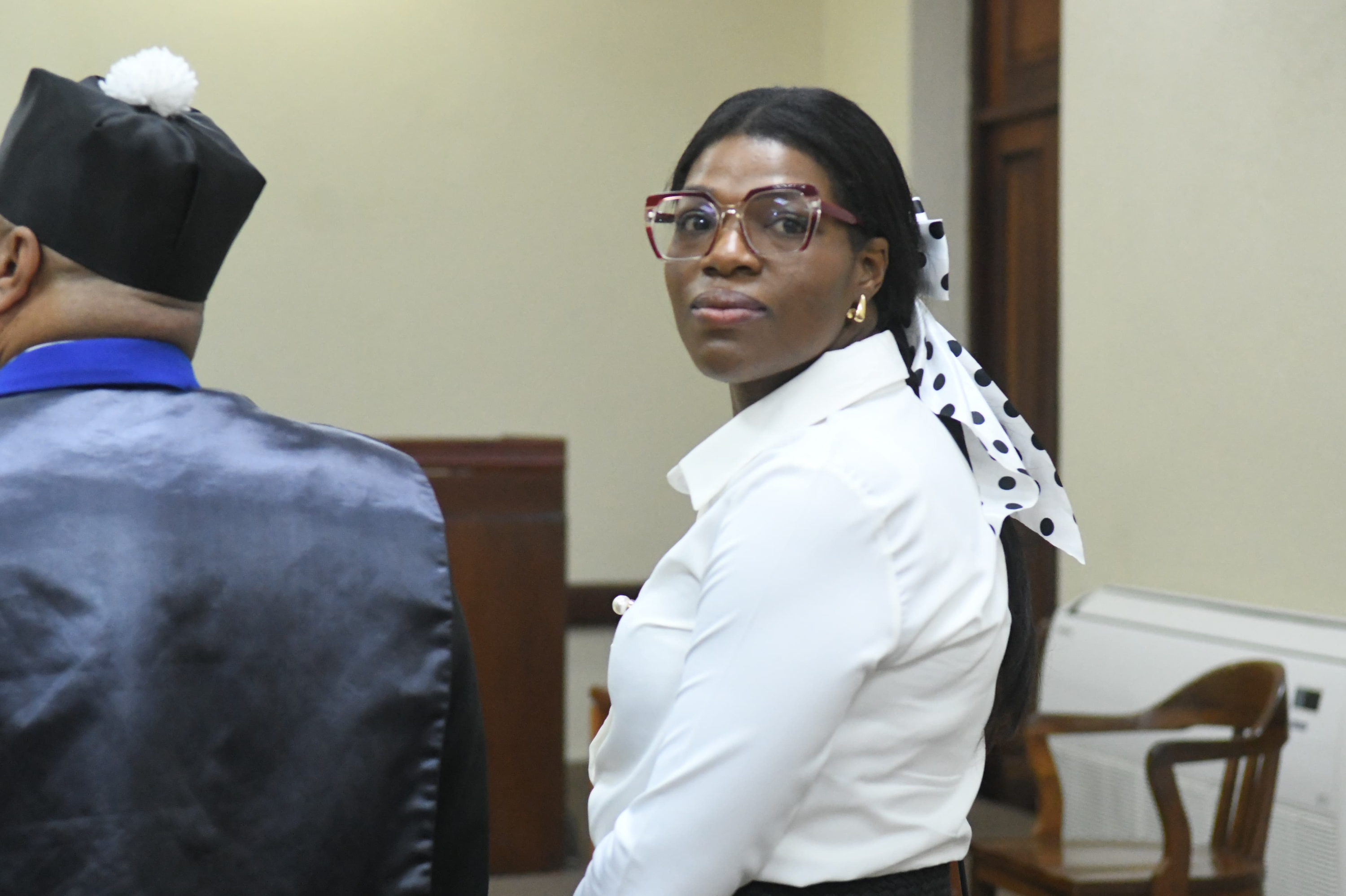 Tribunal anula condena de 7 años contra Elizabeth Silverio y ordena ...