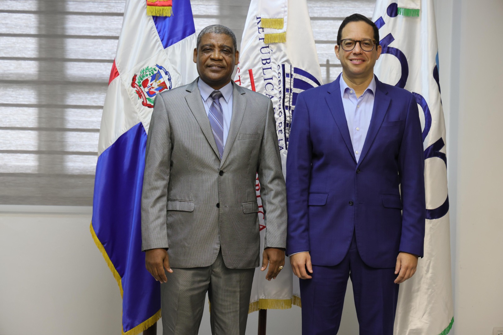 Gregorio de Jesús Montero fue juramentado como nuevo director del INAP