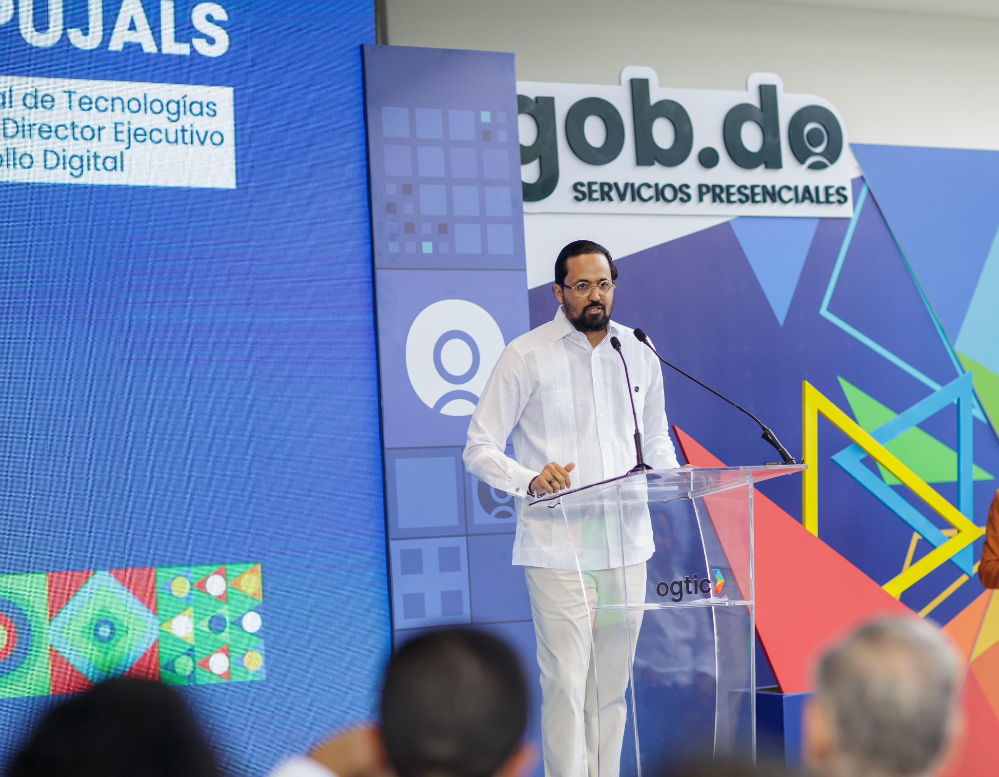Abinader retira a Bartolomé Pujals de la Ogitc y lo envía de embajador ...