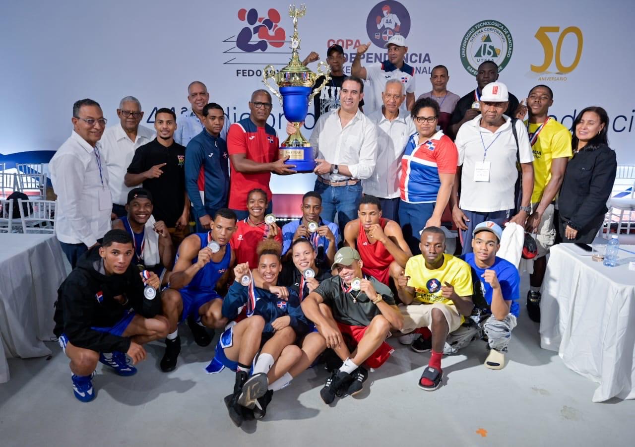 Selección Nacional se corona en Copa Independencia de Boxeo
