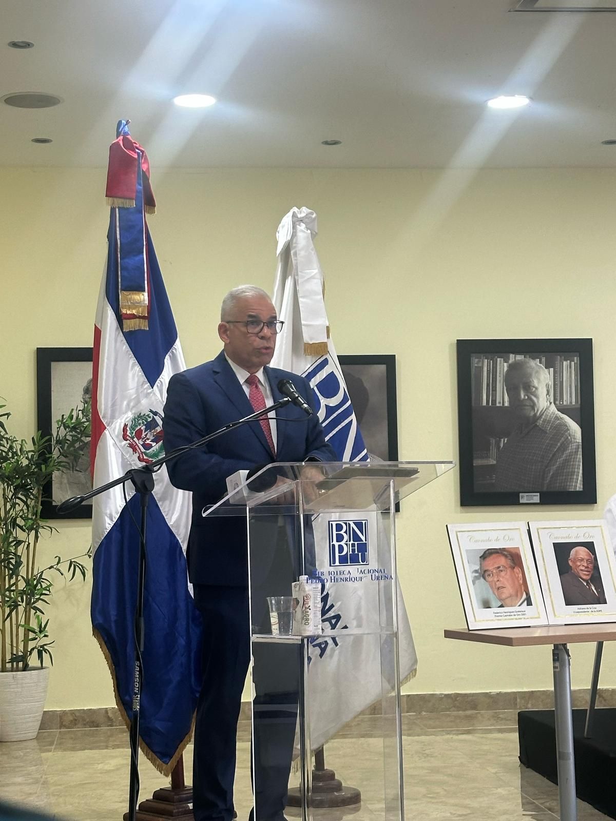 Carlos Manuel Estrella cierra un ciclo de tres décadas con Haime Thomas