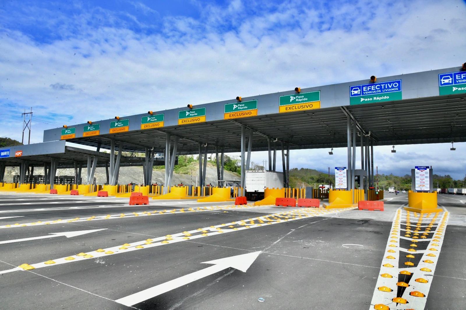 Vehículos ligeros pagarán peaje de RD$100 en ambas direcciones en el ...