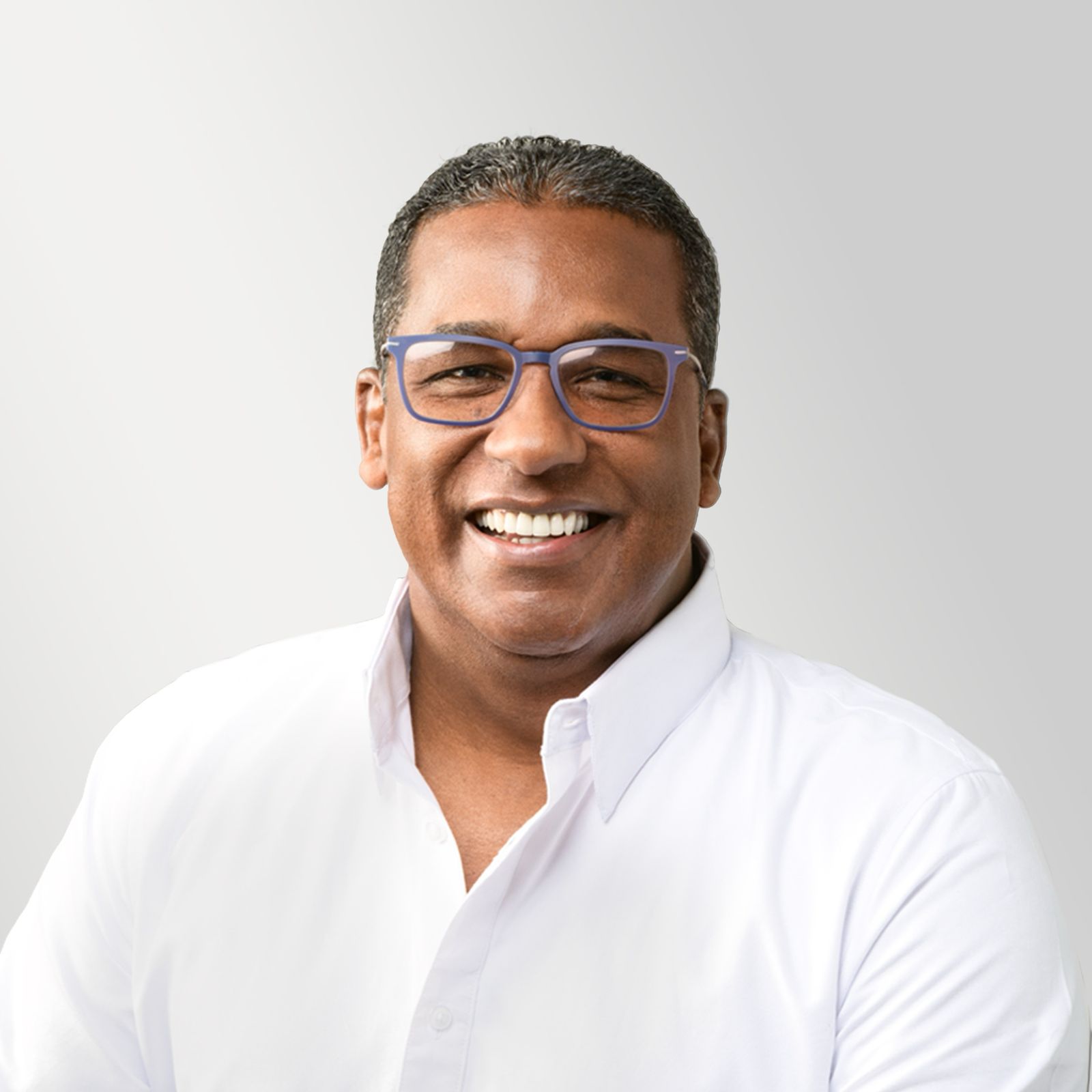 Presidente Abinader designa a Agustín Burgos director del Idopril