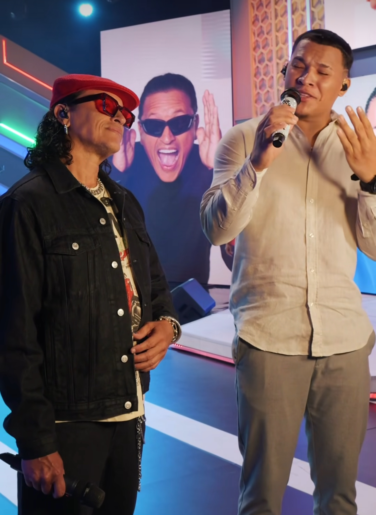 Elvis Crespo revive su clásico de 1998 "Luna llena" con nueva versión junto al joven dominicano ...