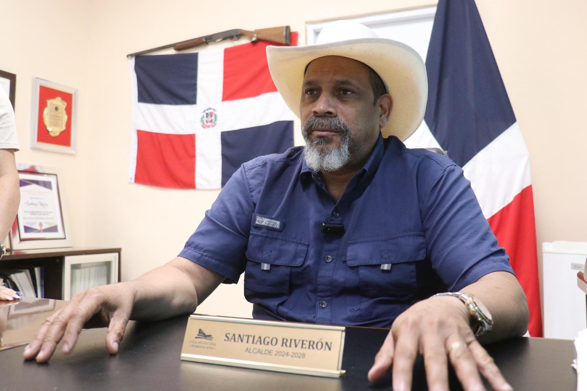 Santiago Riveron impide "extraño ocultismo" por extranjeros en Dajabón