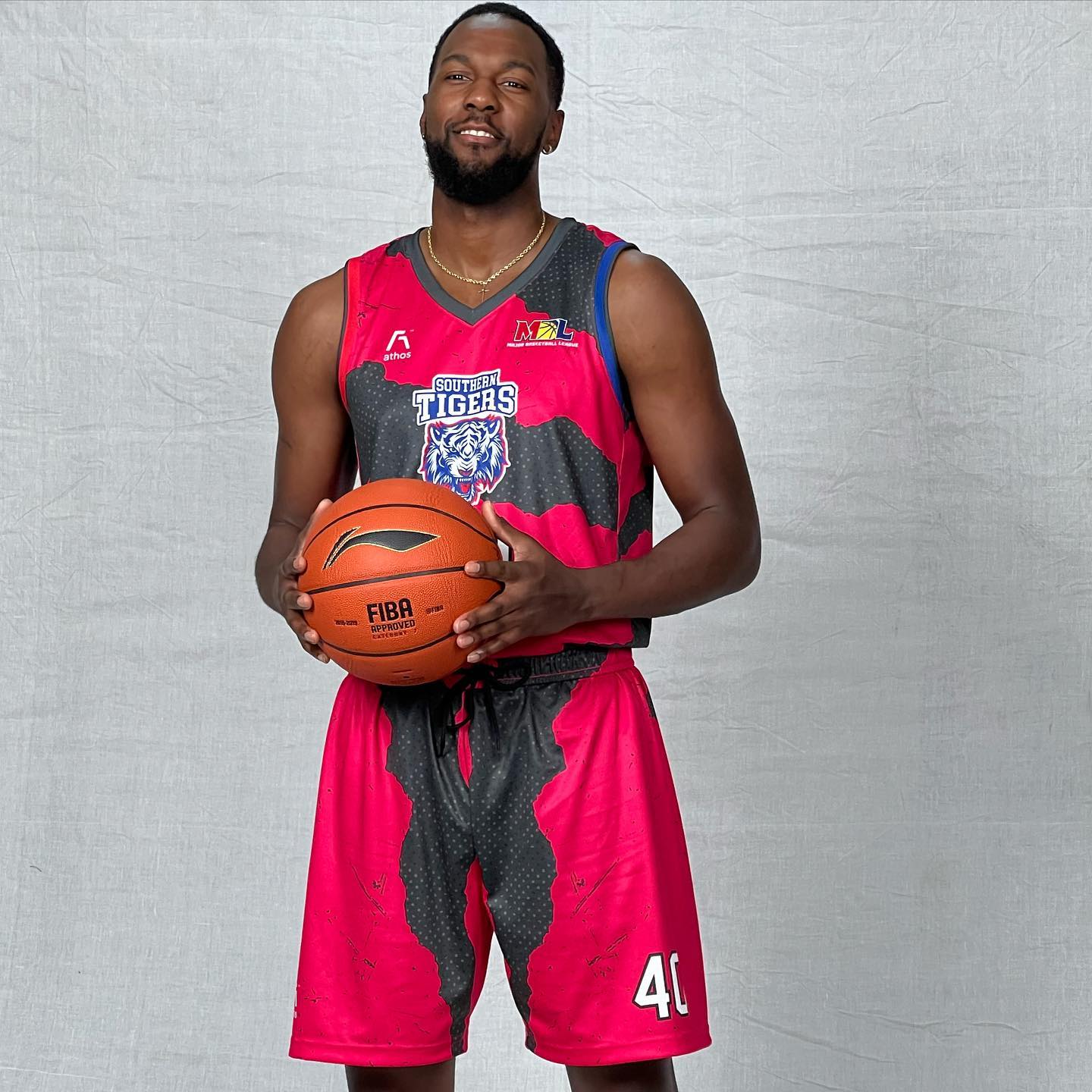 Tevin Glass y Jalen Bradley son nuevos refuerzos de los Leones de Santo Domingo