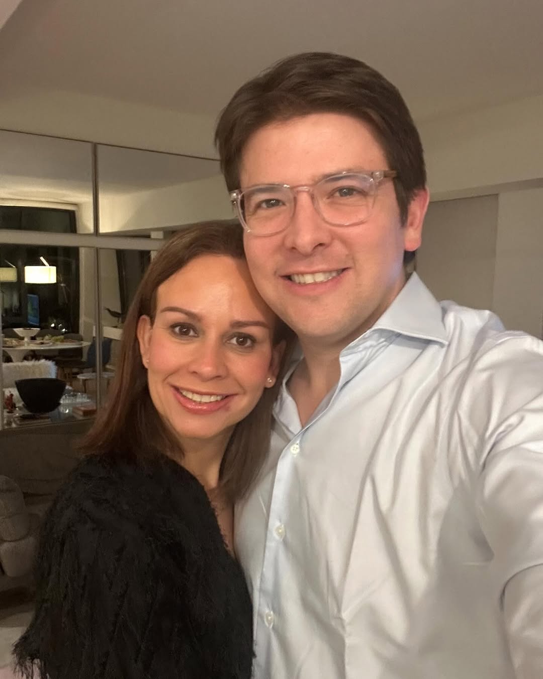 Piden cadena de oración por Miguel Uribe: su esposa dice que "sigue luchando por su vida"