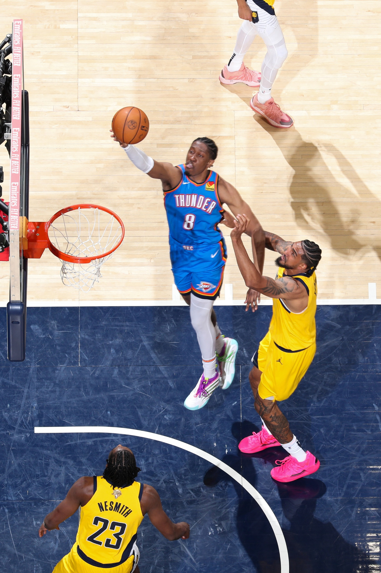 Oklahoma reacciona, vence a Indiana e iguala la serie