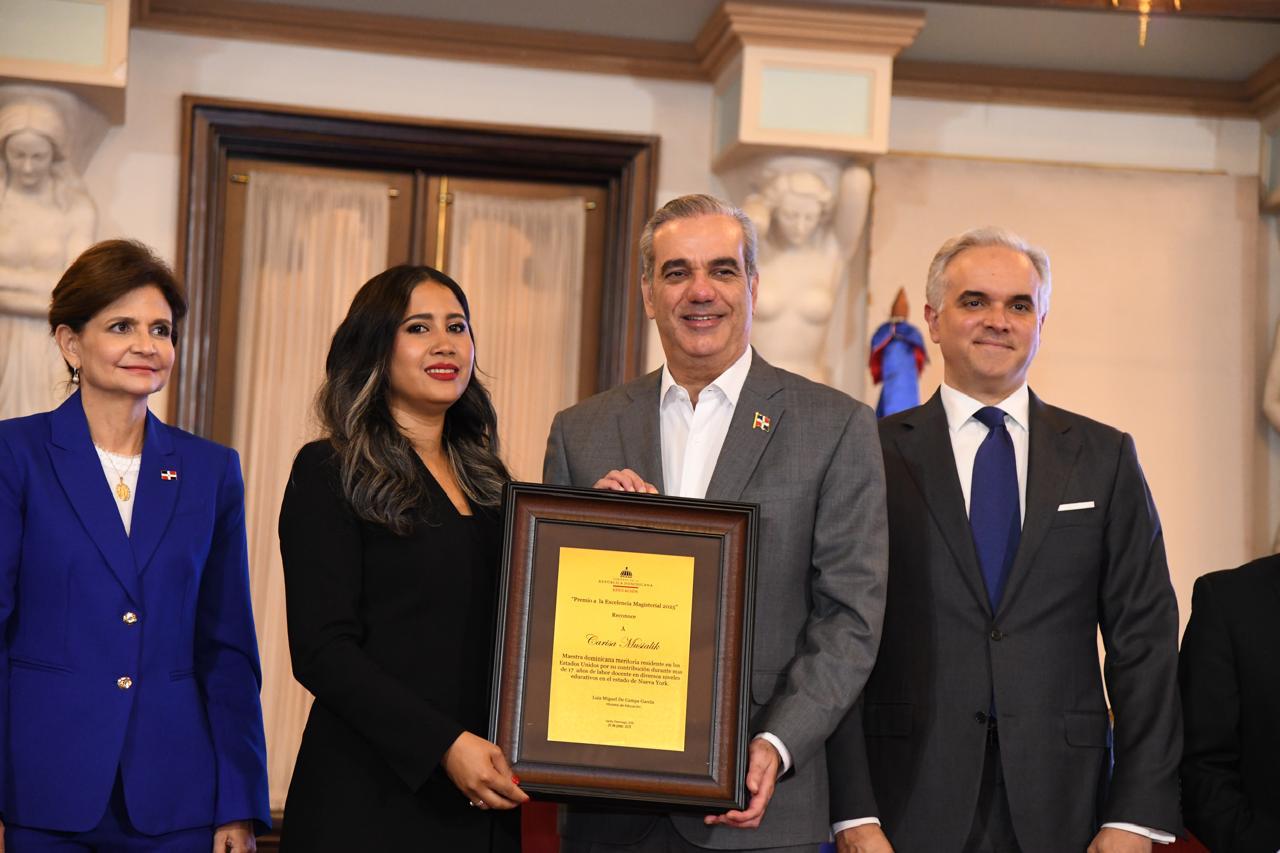 Carisa Musialik, la dominicana que cruza fronteras con su enseñanza y ...