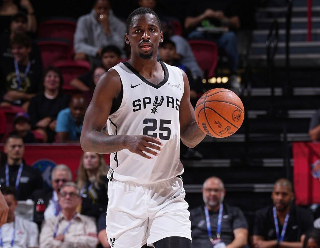 David Jones-García encesta 28 puntos en victoria de Spurs en la Liga de Verano de la NBA