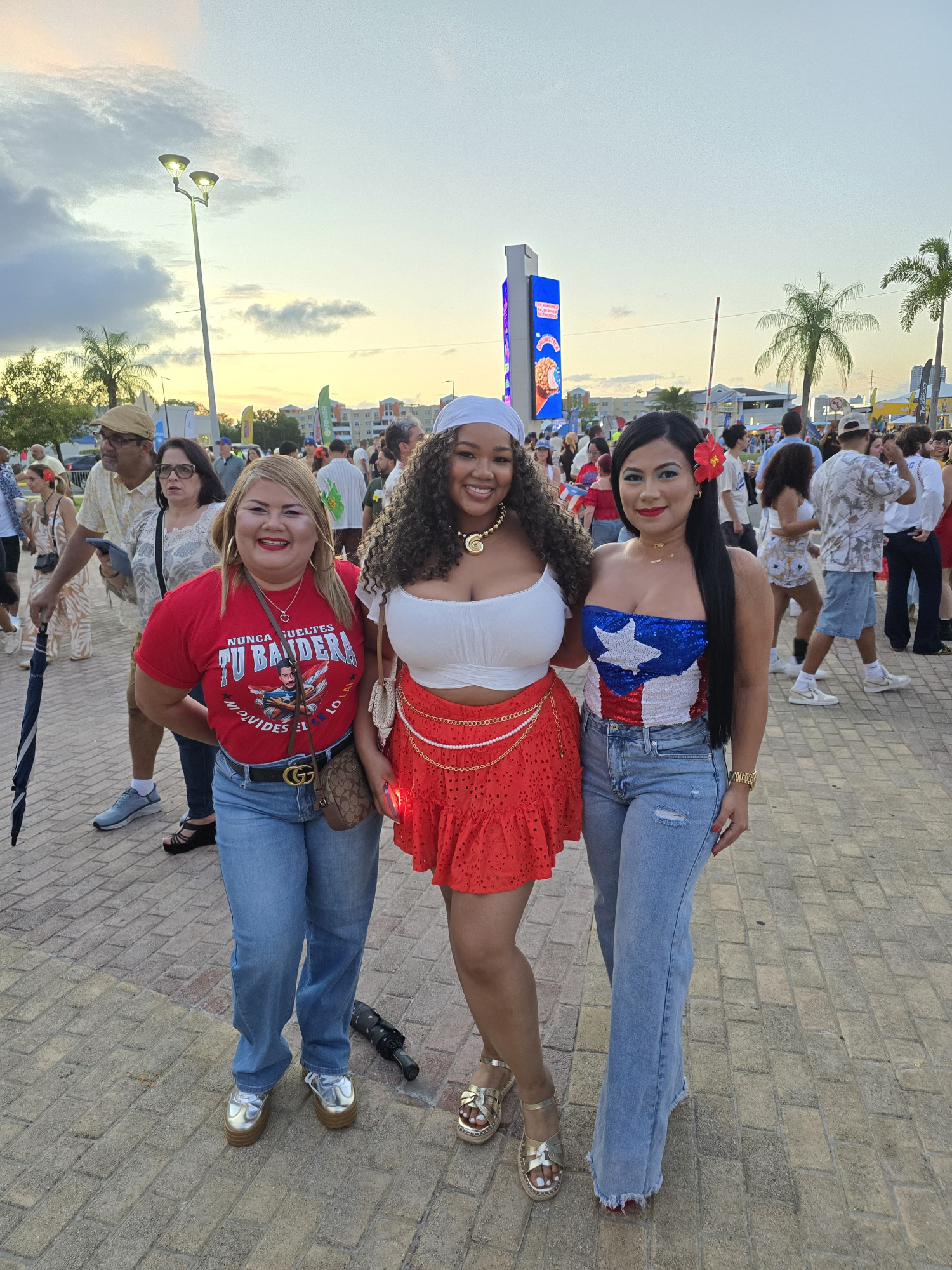 En absoluta rendición a Puerto Rico: así se vivió la quinta función de ...