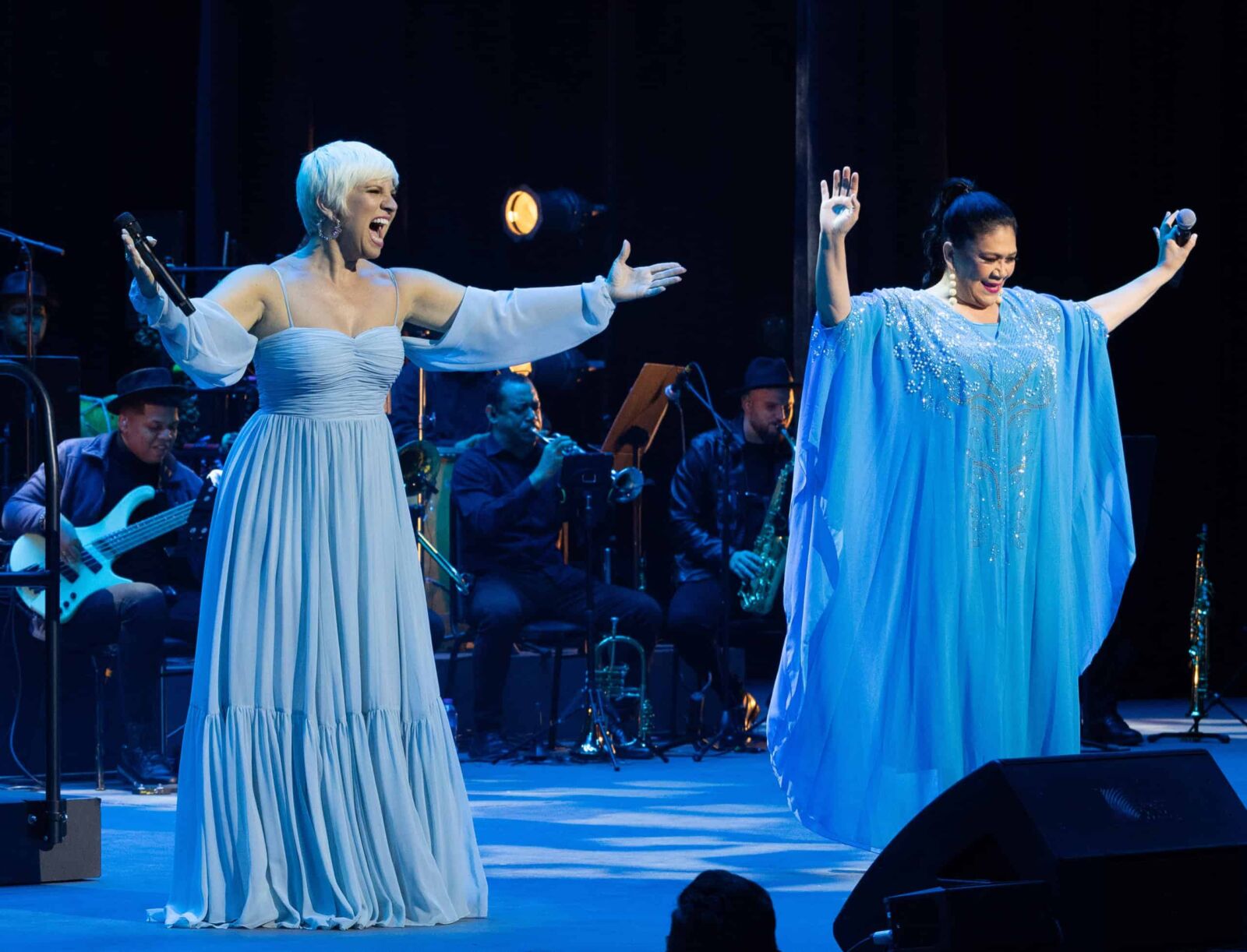 En Santiago se comenta: gran espectáculo y recuerdos memorables