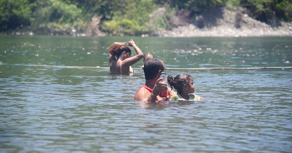 La Neverita y Los Tres Charquitos: balnearios en el río Nizao tan ...