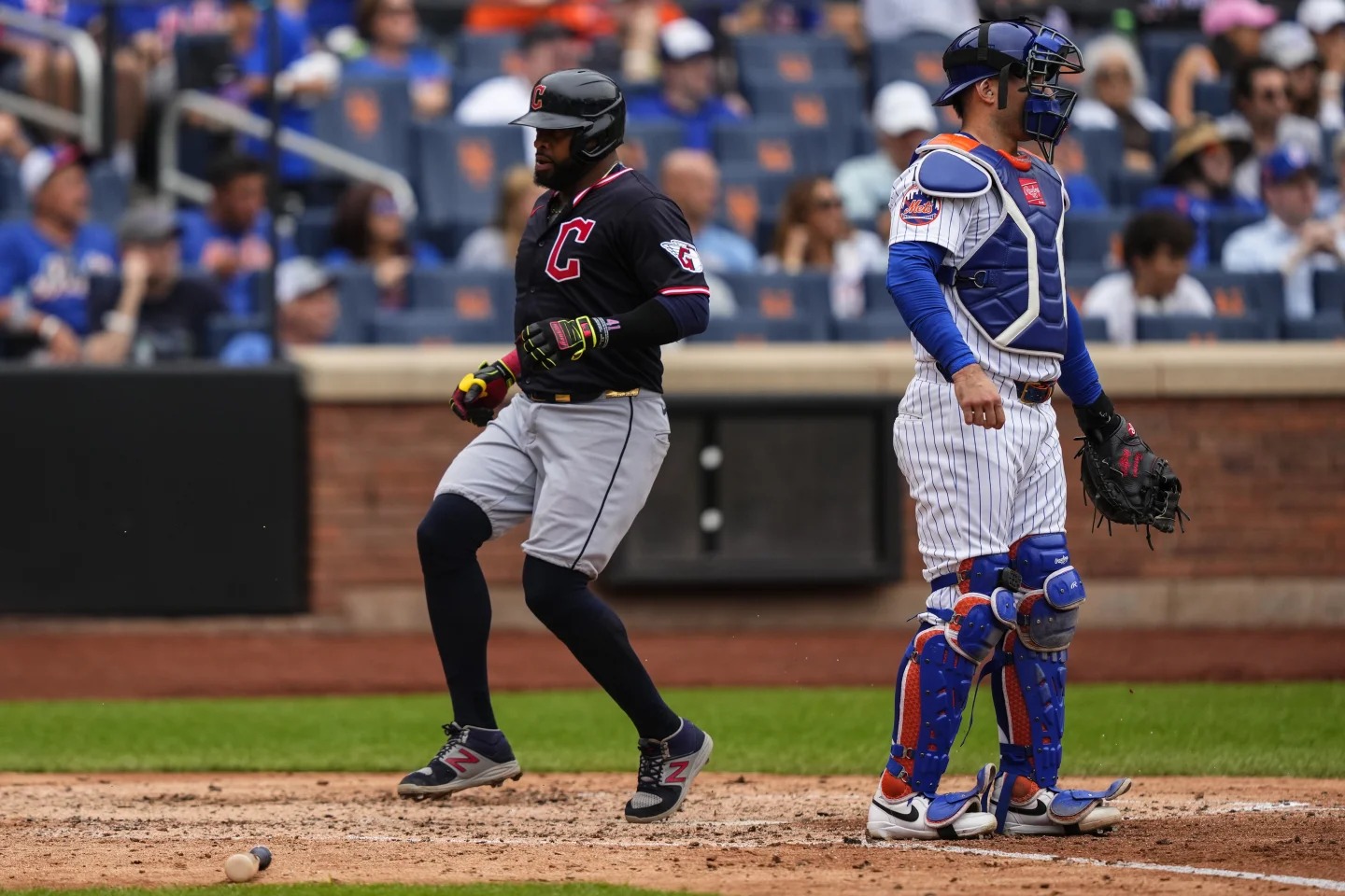 Carlos Santana revela por interés de Craig Counsell firmó con los Cubs